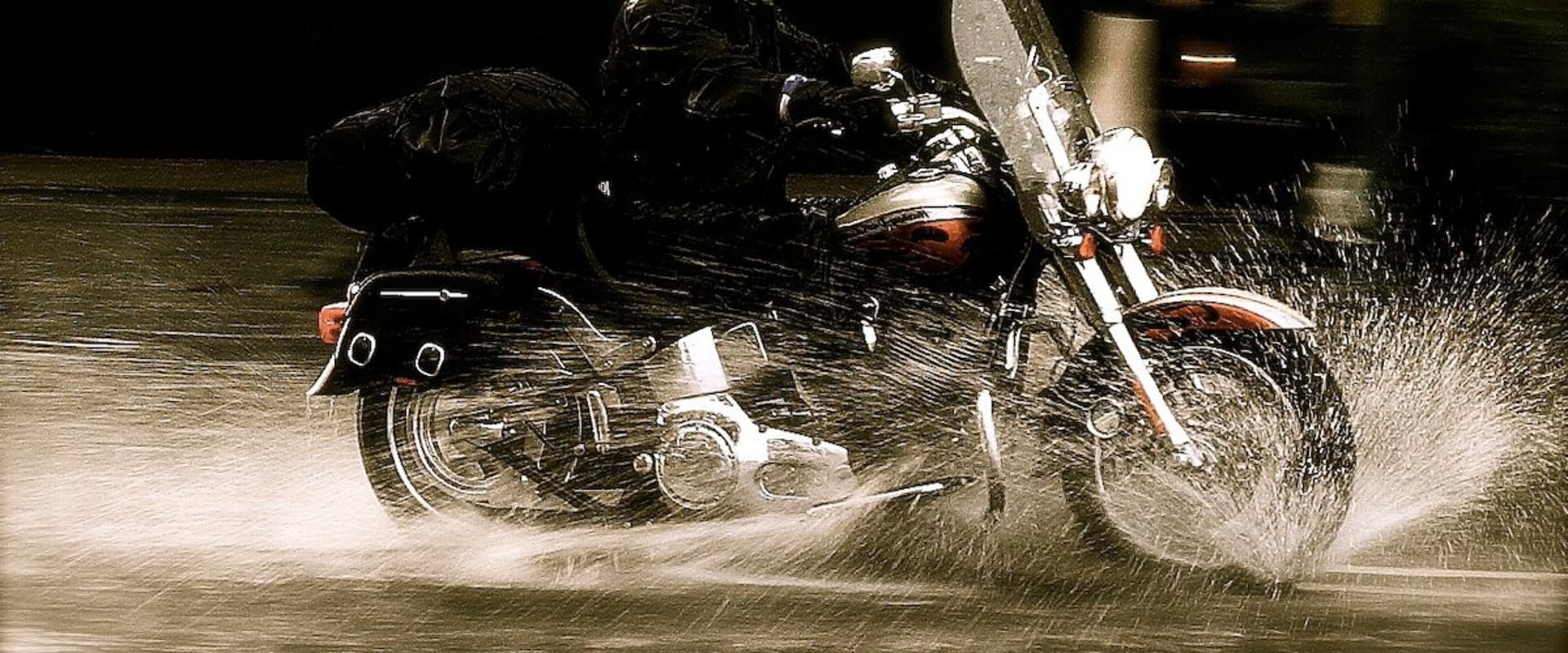 Staying Safe on a Motorcycle: Expert Tips for Riding in Bad Weather
